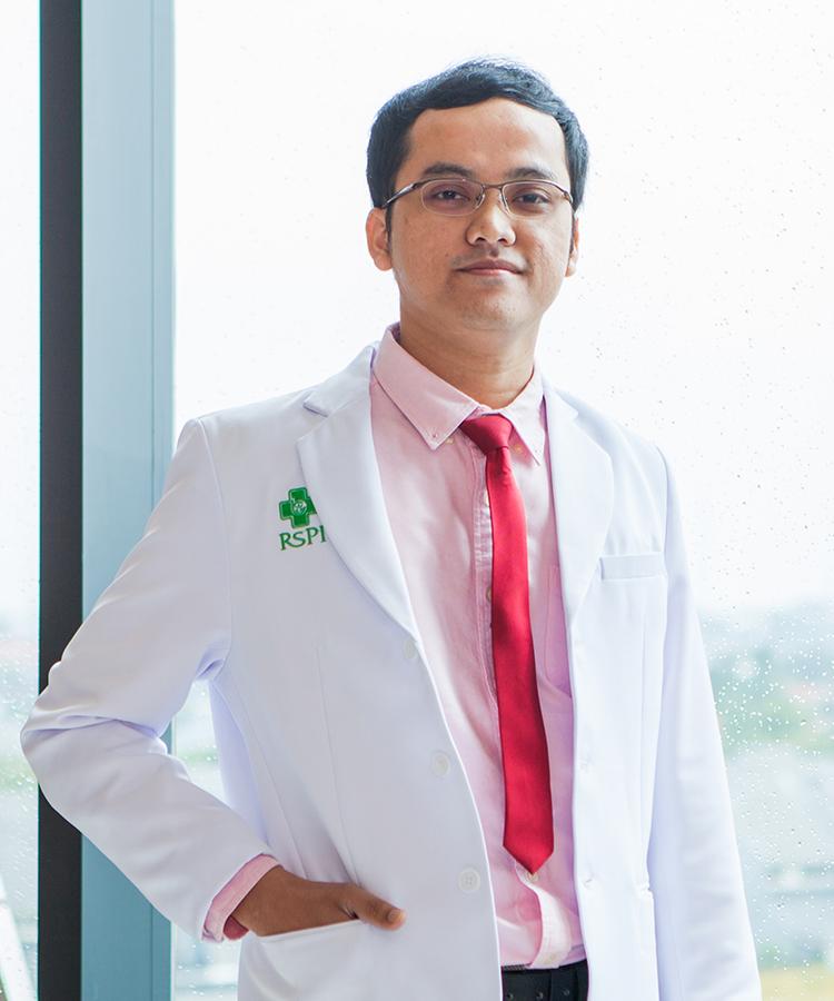 dr. Adri Fauzan, Sp. K.F.R | RS Pondok Indah