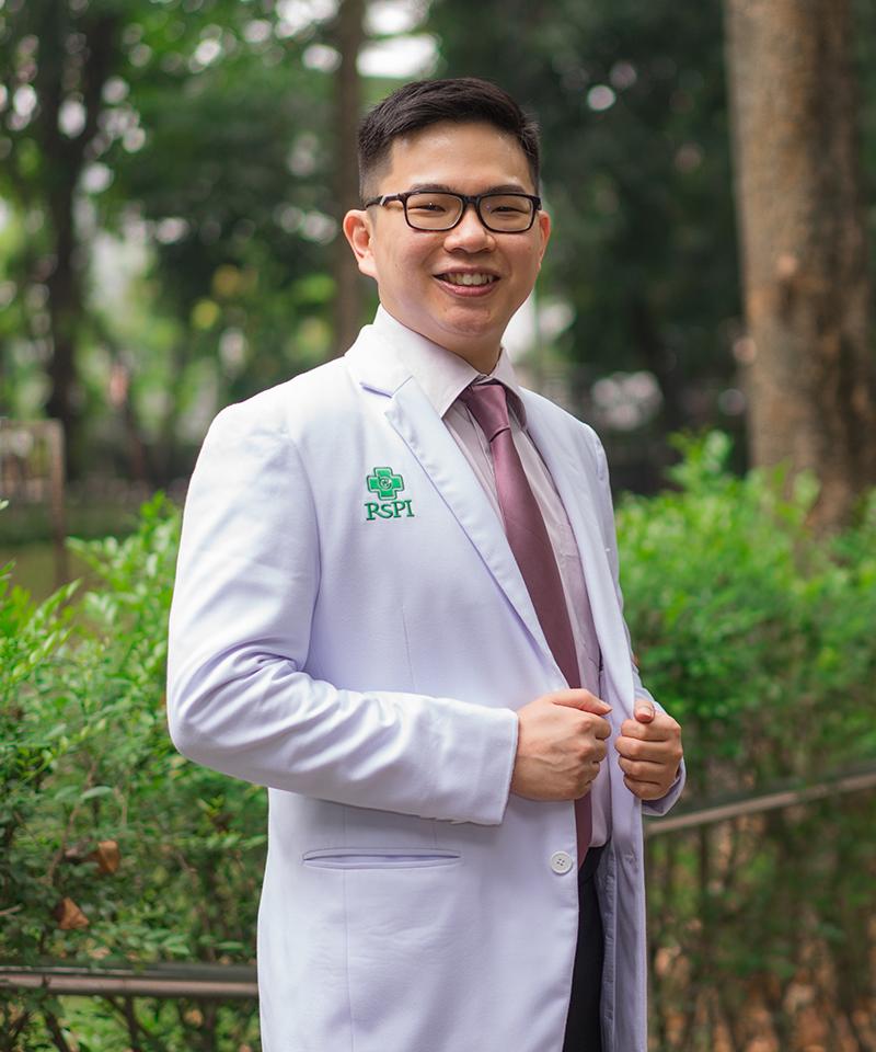 dr. William Jayadi Iskandar, Sp. A, CIMI, IBCLC, AIFO-K | RS Pondok Indah